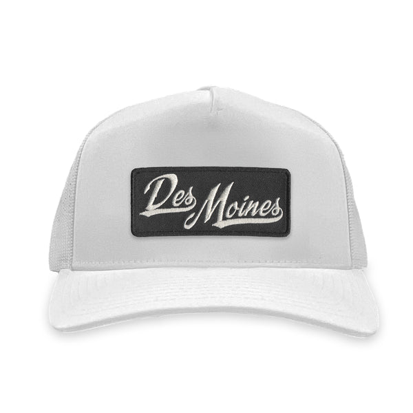 Des Moines Script Trucker Hat - Bozz Prints